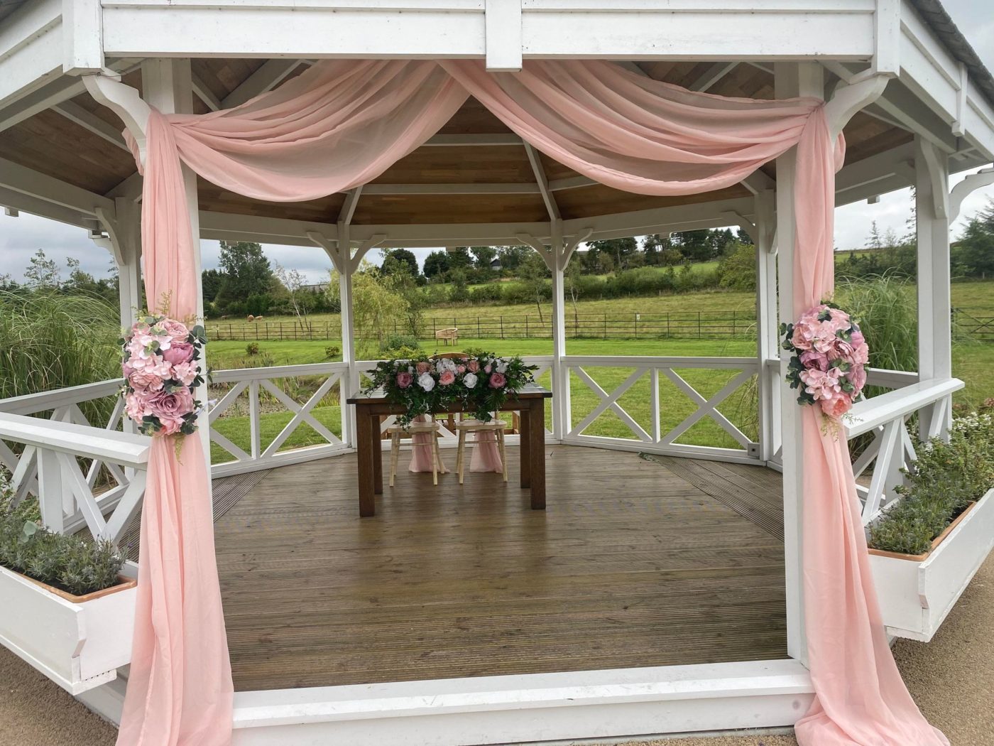 Pagoda Decor